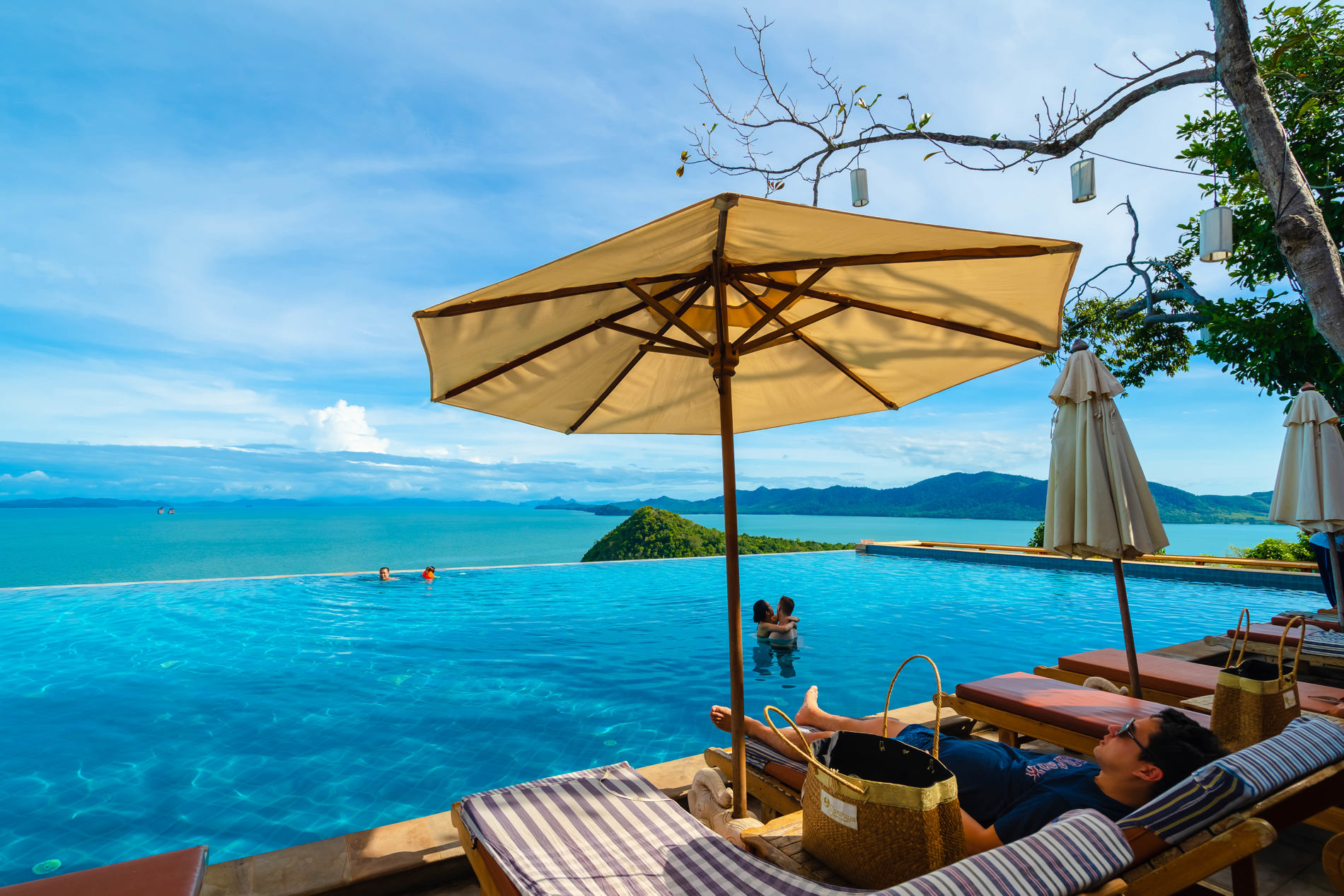 Santhiya Resort - 4-stjernet luksus ved strand - Bestil her