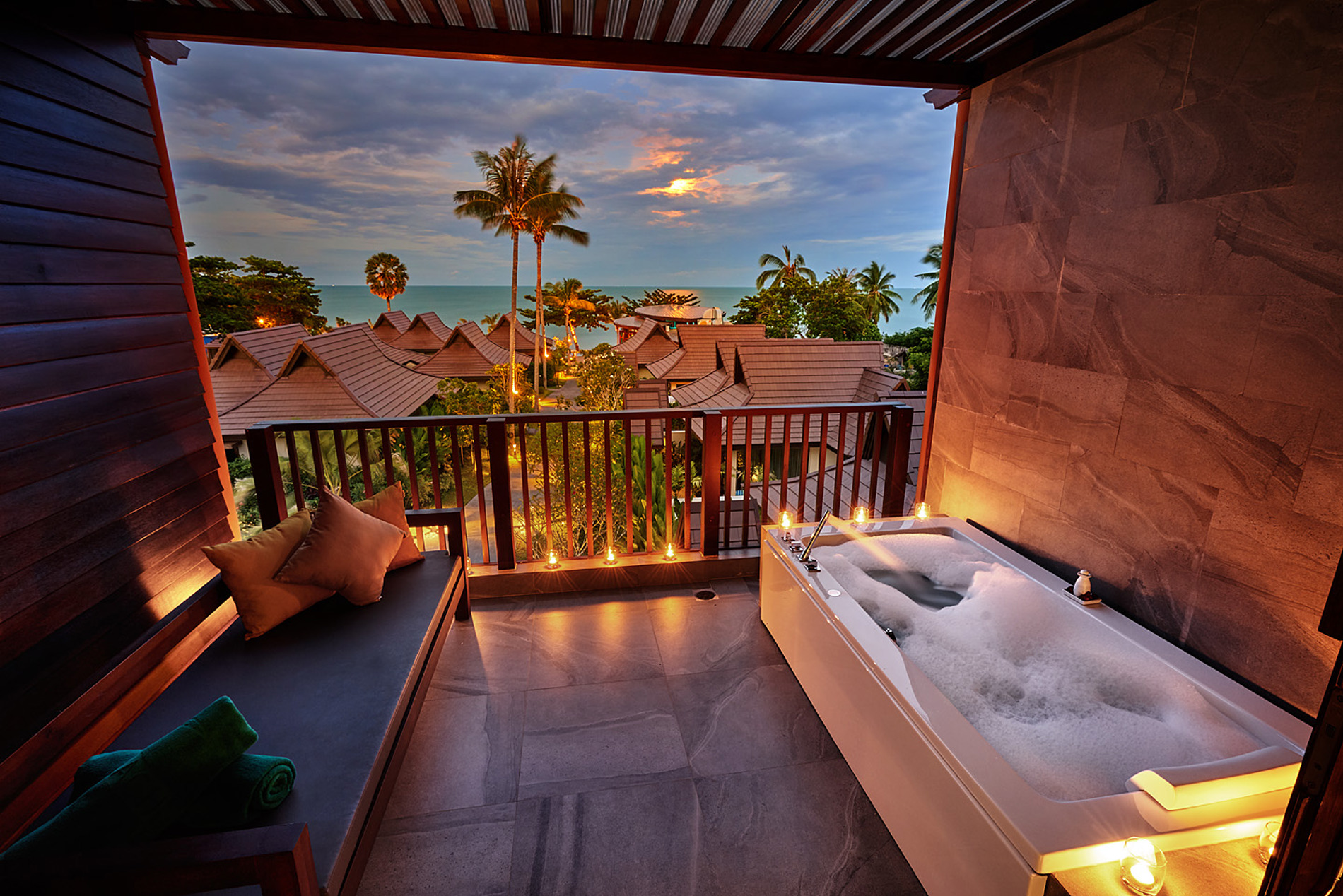 Khanom Beach Resort & Spa - Moderne luksus i Khanom, Thailand - Bestil her