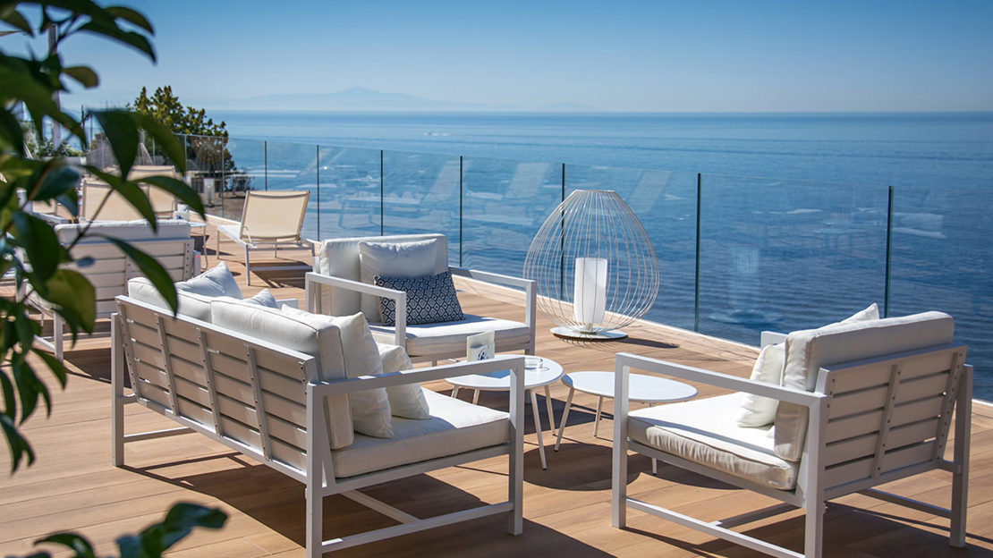 Hotel Club Due Torri - Book hos Check Point Travel